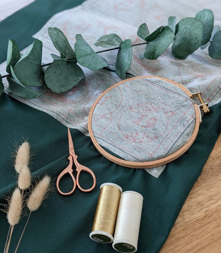 Calendrier de l'Avent brodé - Gratuit - Anna Rose patterns